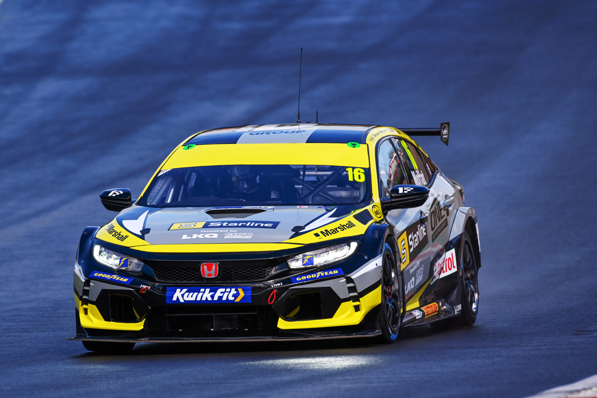 ABOUT US – One Motorsport